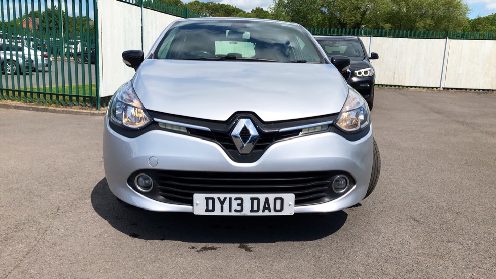 Renault Clio Silver Manual Auction | DealerPX