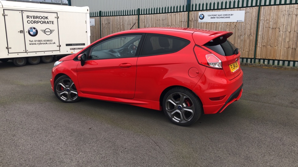 Ford Fiesta Red Manual Auction | DealerPX