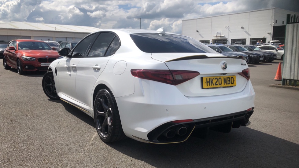 Alpha Romeo White Automatic Auction | DealerPX