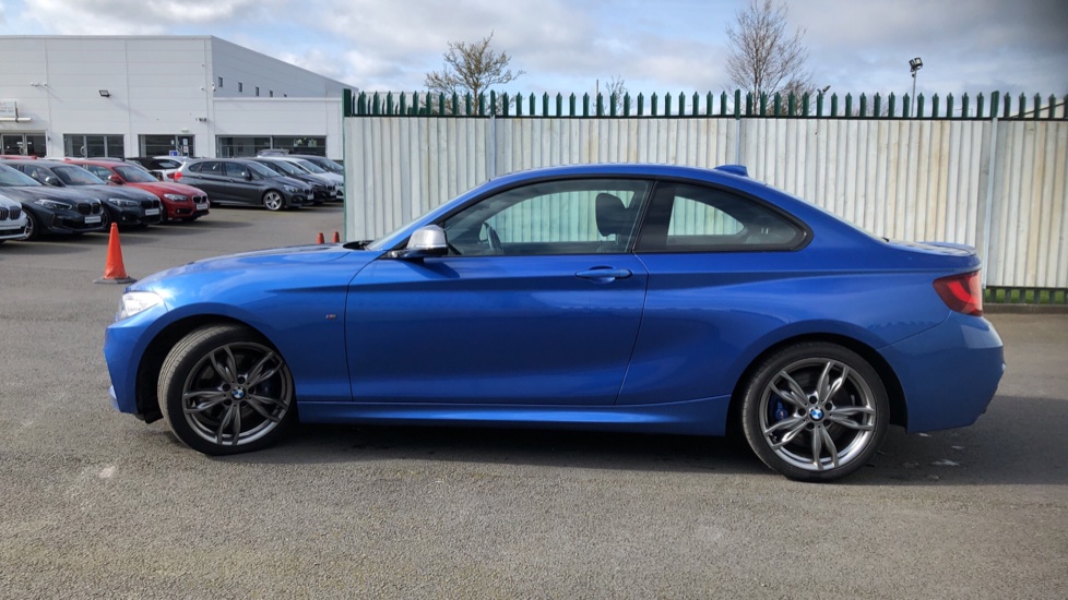 BMW 2 Series Blue Manual Auction | DealerPX