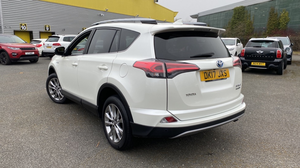Toyota RAV-4 White Automatic Auction | DealerPX