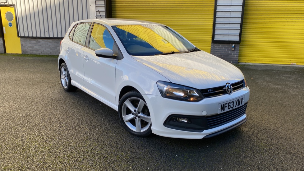 Volkswagen Polo White Manual Auction | DealerPX