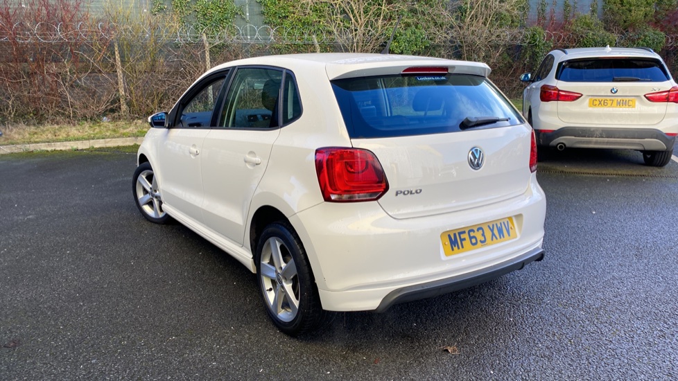 Volkswagen Polo White Manual Auction | DealerPX