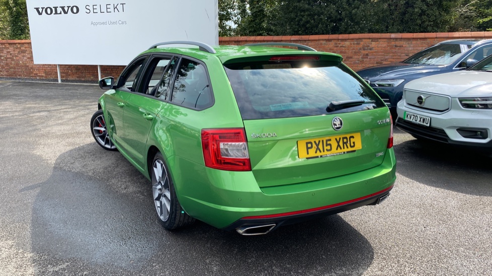 Skoda Octavia Green Manual Auction | DealerPX