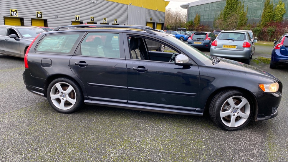 Volvo V50 Black Manual Auction | DealerPX