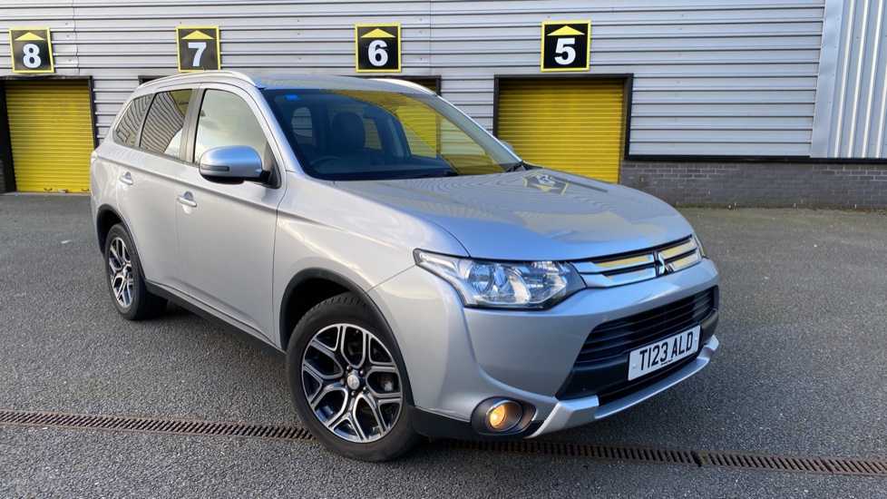 Mitsubishi Outlander Silver Manual Auction | DealerPX