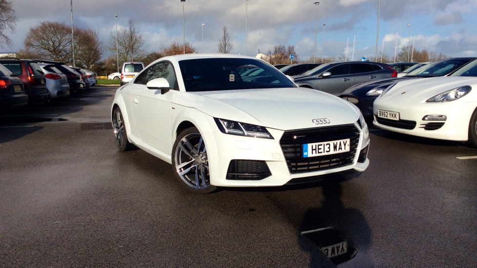 Audi TT White Automatic Auction | DealerPX