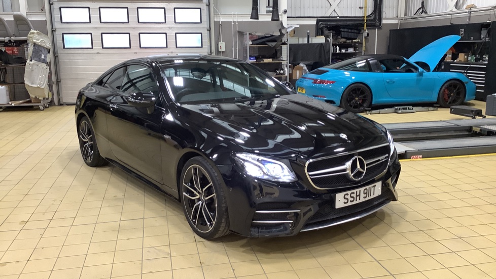 Mercedes E-Class Black Automatic Auction | DealerPX