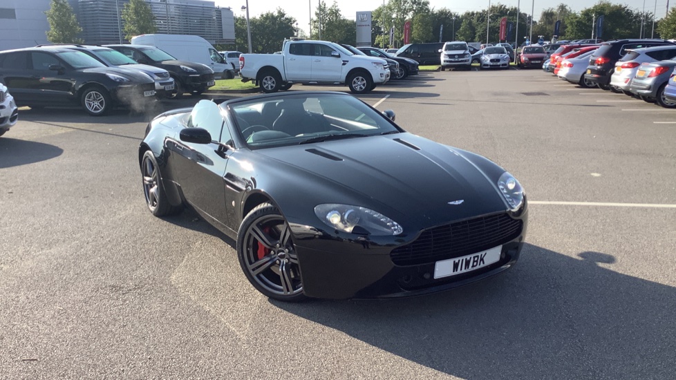 Aston Martin Vantage Black Automatic Auction | DealerPX