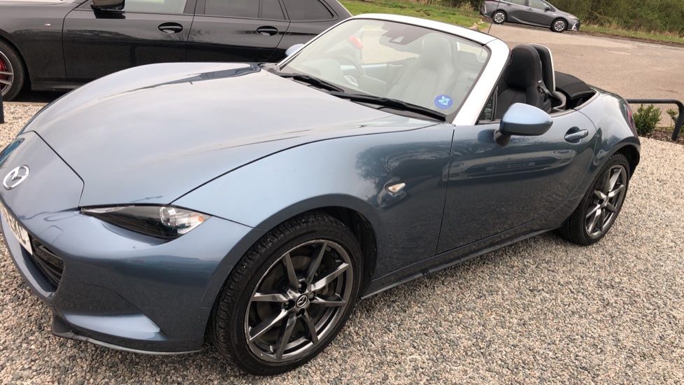 Mazda MX-5 Blue Manual Auction | DealerPX