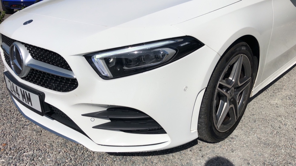 Mercedes A-Class White Automatic Auction | DealerPX