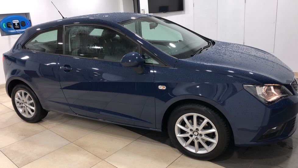 Seat Ibiza Blue Manual Auction | DealerPX