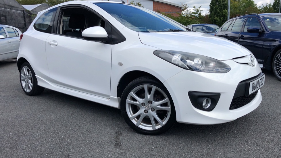 Mazda 2 White Manual Auction | DealerPX