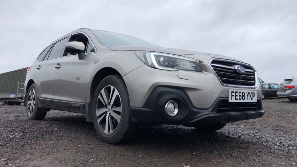 Subaru Outback Gold Automatic Auction | DealerPX