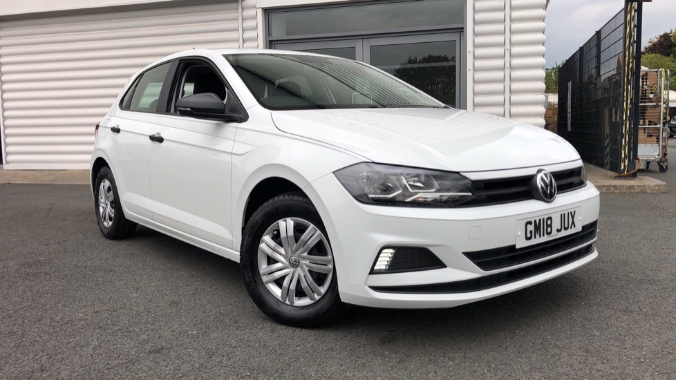 Volkswagen Polo White Manual Auction | DealerPX