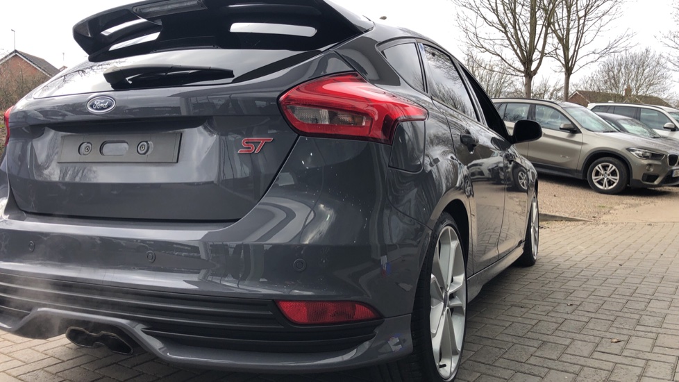 Ford Focus Grey Manual Auction | DealerPX