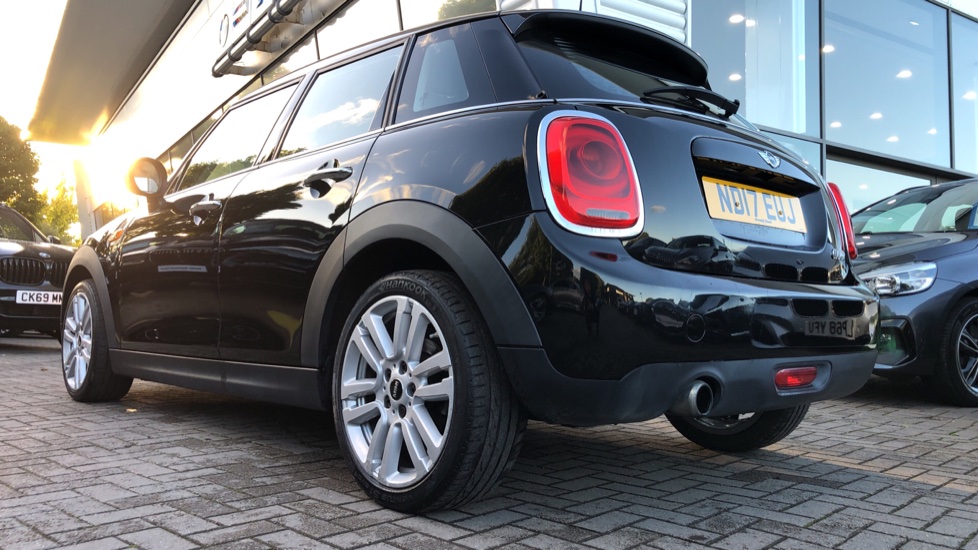 Mini Hatch Black Manual Auction | DealerPX