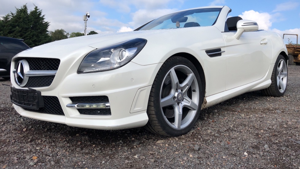 Mercedes SLK White Automatic Auction | DealerPX