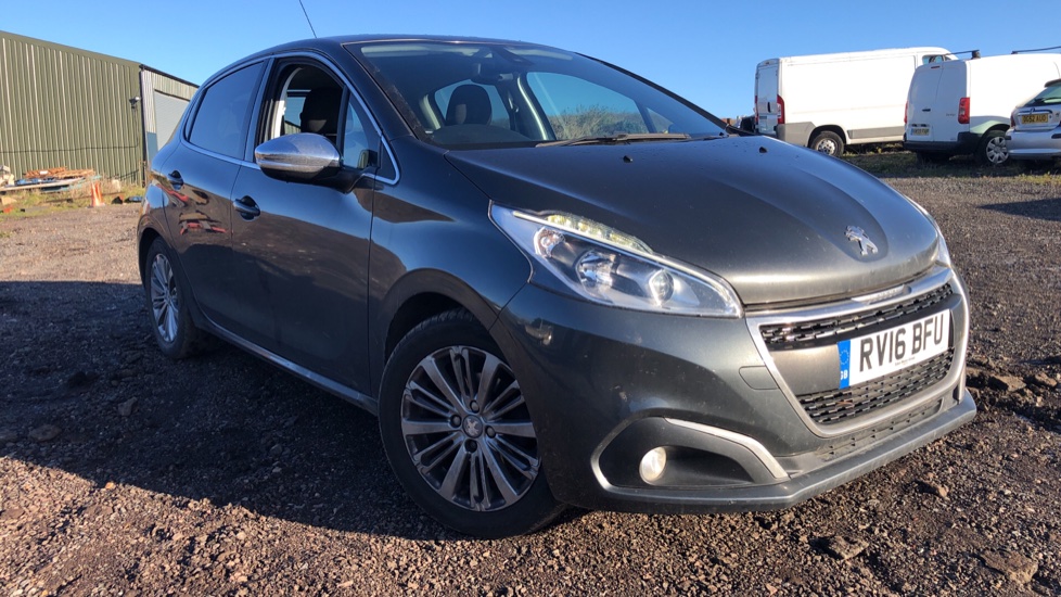 Peugeot 208 Grey Manual Auction | DealerPX