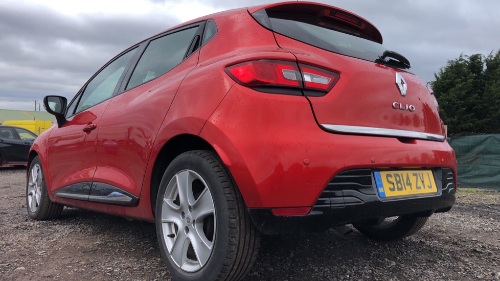 Renault Clio Red Manual Auction | DealerPX