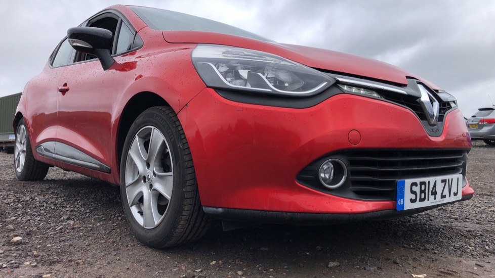Renault Clio Red Manual Auction | DealerPX