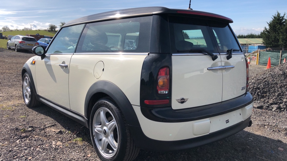 Mini Clubman White Manual Auction | DealerPX