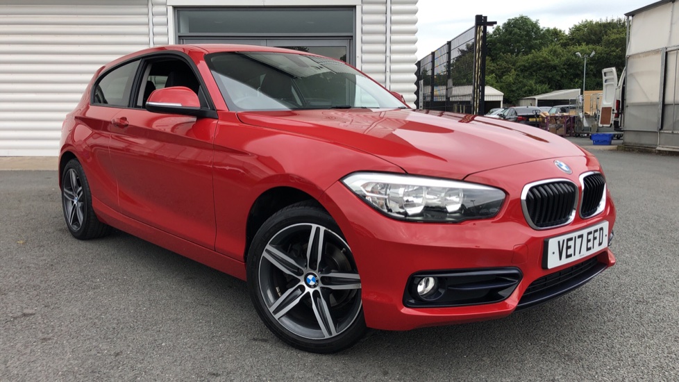 BMW 1 Series Red Manual Auction | DealerPX