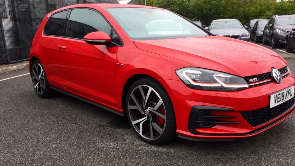 Volkswagen Golf Red Automatic Auction | DealerPX