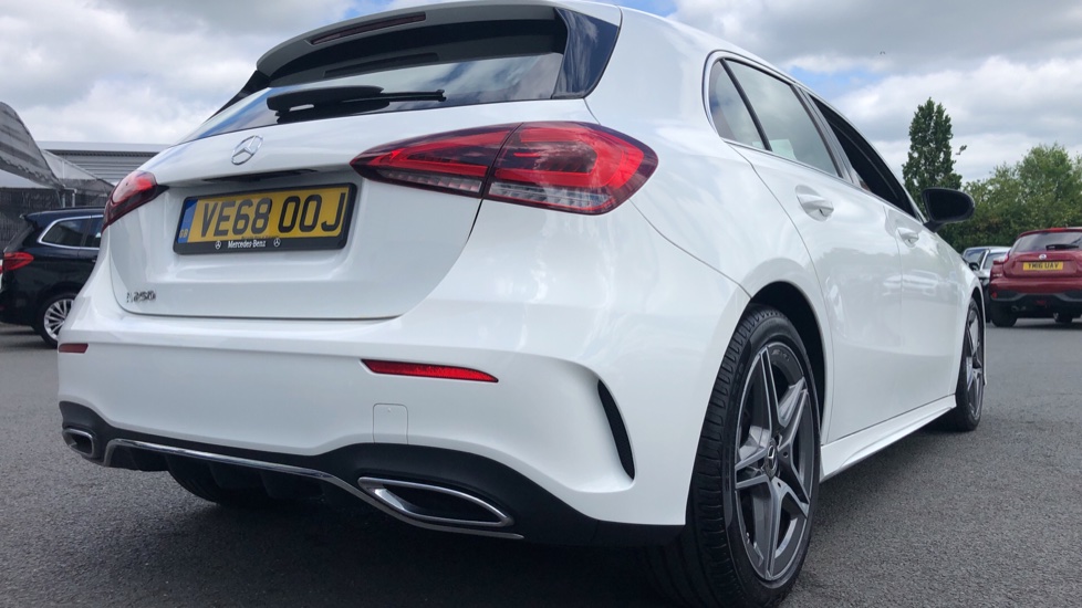 Mercedes A-class White Automatic Auction | DealerPX