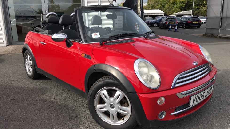 Mini Convertible Red Manual Auction | DealerPX
