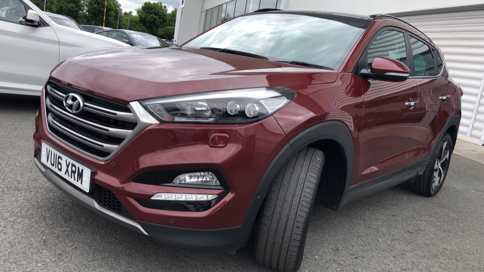 Hyundai Tucson Red Automatic Auction | DealerPX