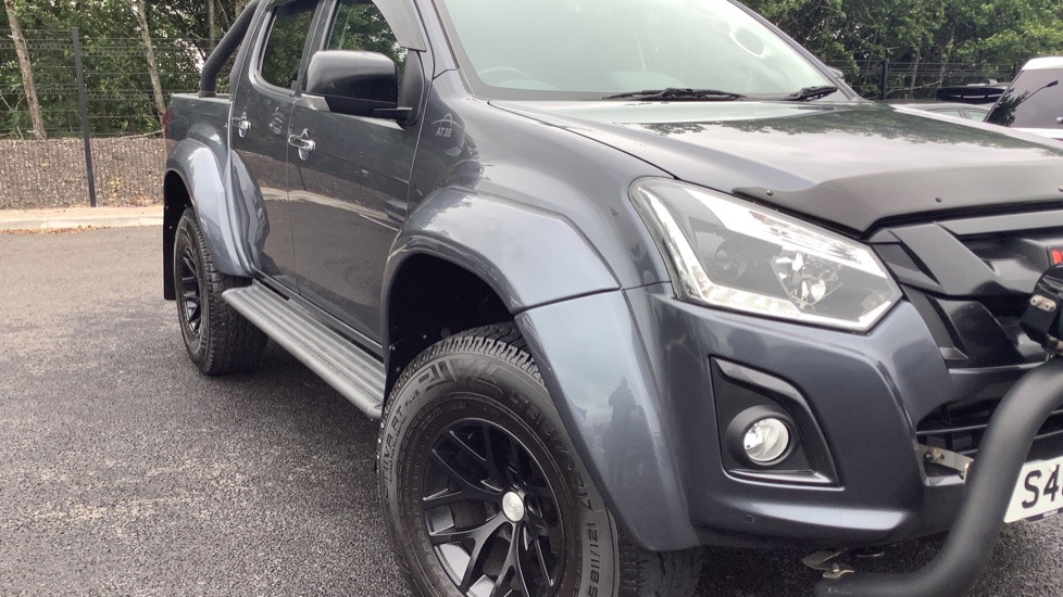 Isuzu D-Max Grey Automatic Auction | DealerPX