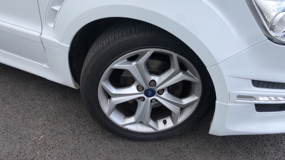 Ford S-Max White Automatic Auction | DealerPX