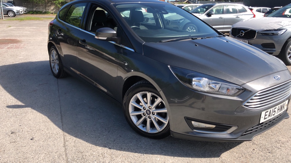 Ford Focus Grey Automatic Auction | DealerPX
