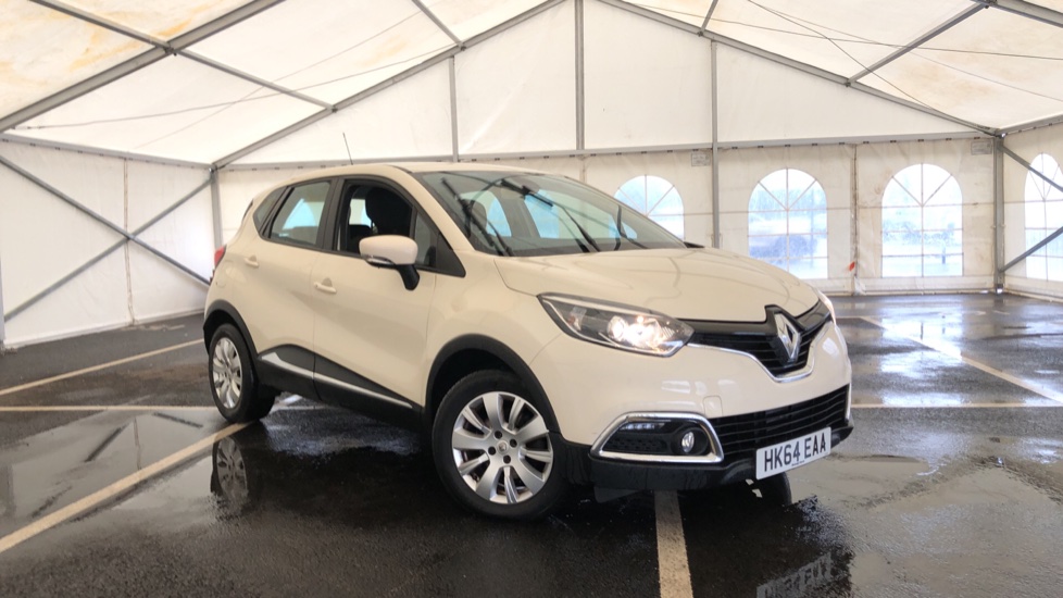 Renault Captur Cream Manual Auction | DealerPX
