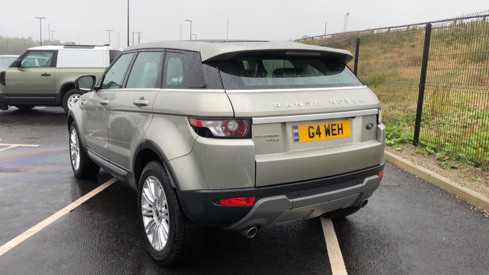Land Rover Range Rover Evoque Gold Automatic Auction | DealerPX