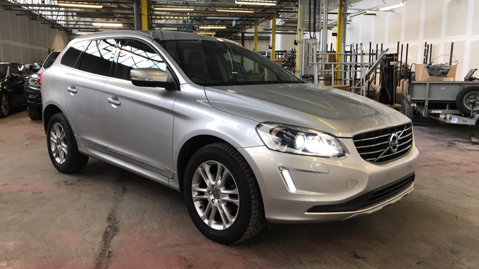 Volvo XC60 Silver Automatic Auction | DealerPX