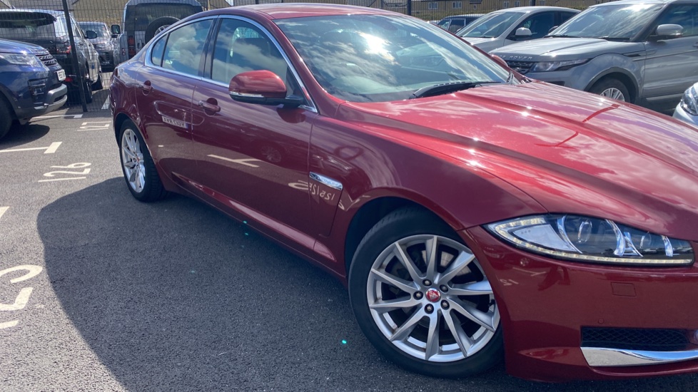 Jaguar XF Red Automatic Auction | DealerPX
