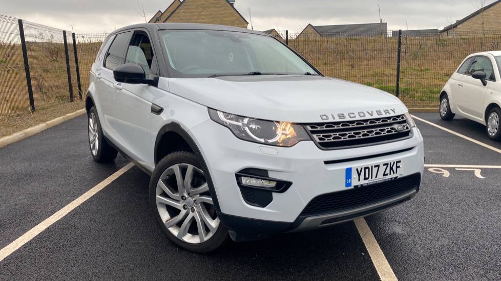 Land Rover Discovery Sport White Automatic Auction | DealerPX