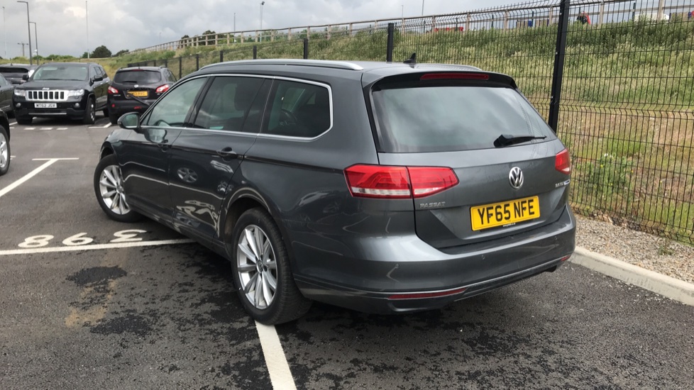 Volkswagen Passat Grey Metallic Manual Auction | DealerPX