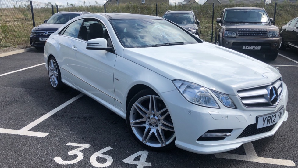 Mercedes E-Class White Automatic Auction | DealerPX