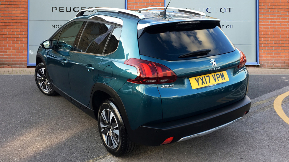 Used Peugeot 2008 SUV 1.2 PureTech Allure 5dr Manual Green YX17VPM ...