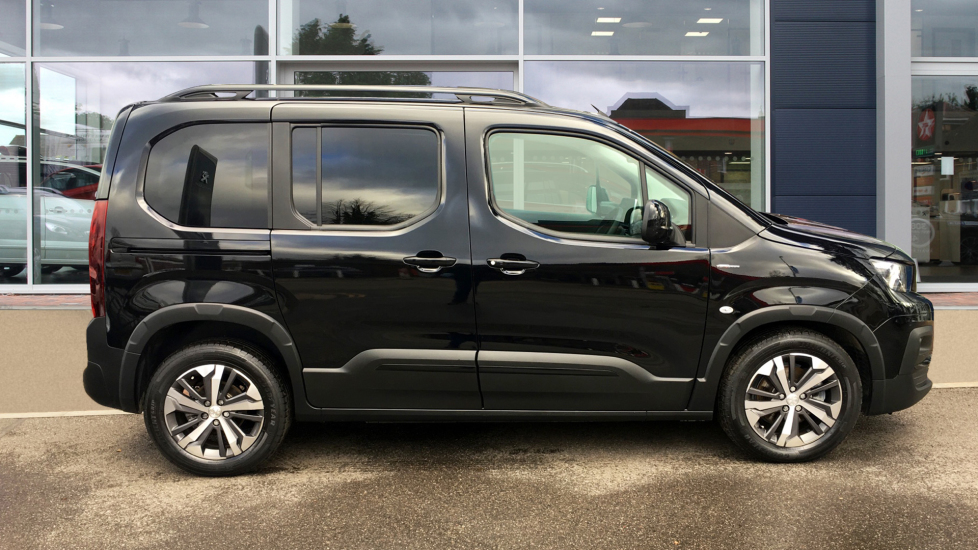 Used Peugeot Rifter MPV 1.5 BlueHDi GT Line (s/s) 5dr Manual Black ...