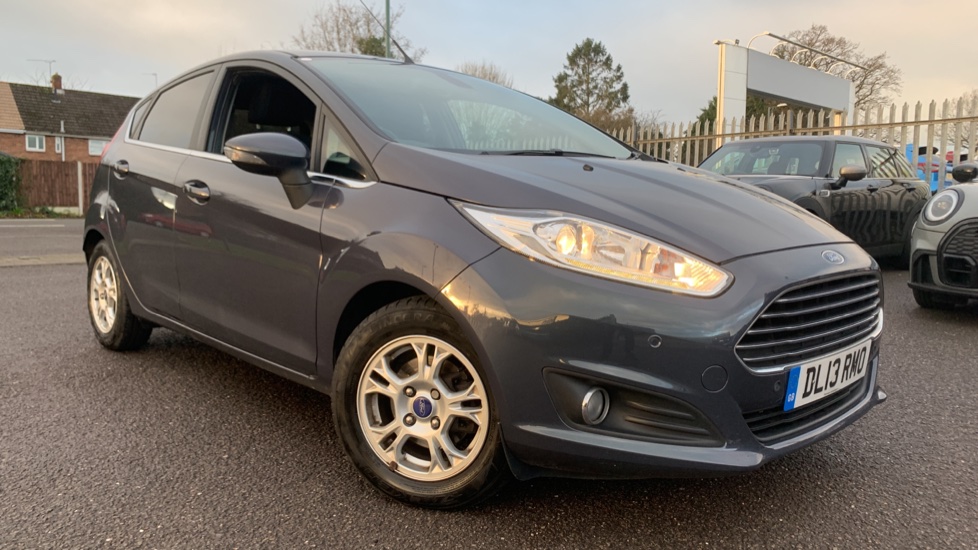Ford Fiesta Grey Manual Auction | DealerPX