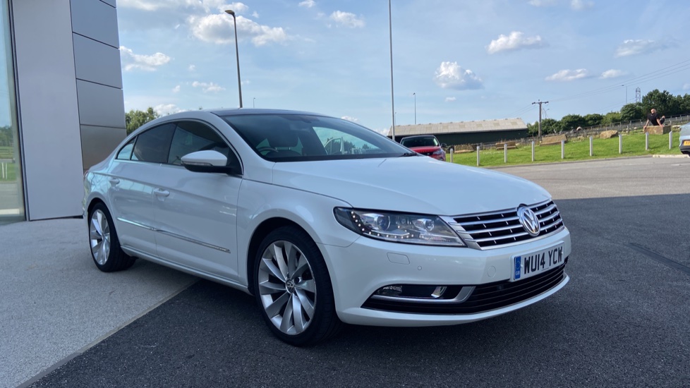 Volkswagen CC White Automatic Auction | DealerPX